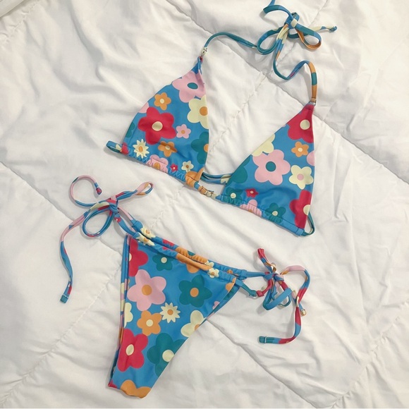 Swim | Triangle String Bikini In Retro Daisy | Poshmark